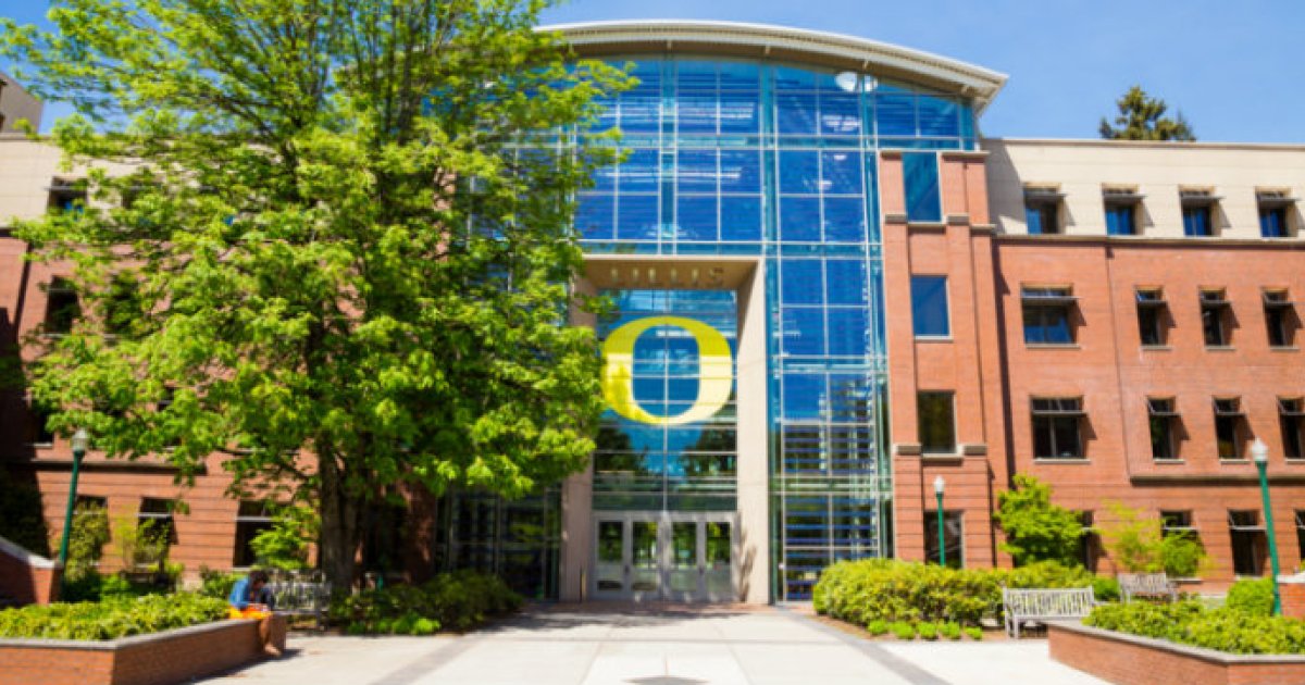 Oregon Law Professor Suspended for Blackface at Private Halloween Party ...