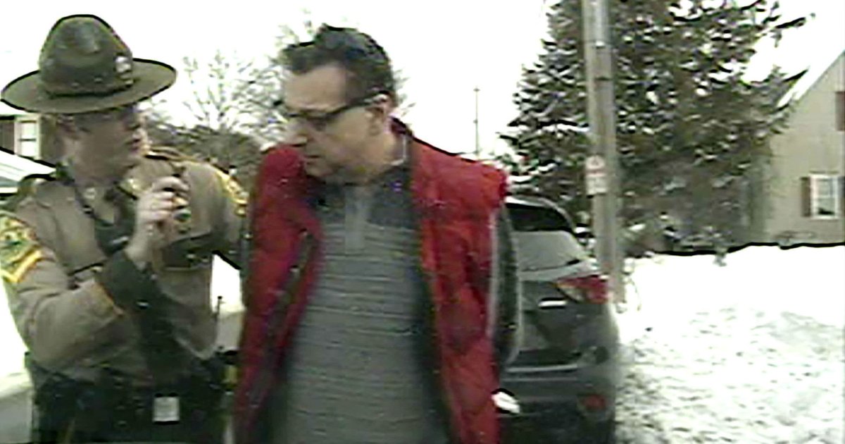 LAWSUIT: Vermont man sues after being arrested for flipping off police ...