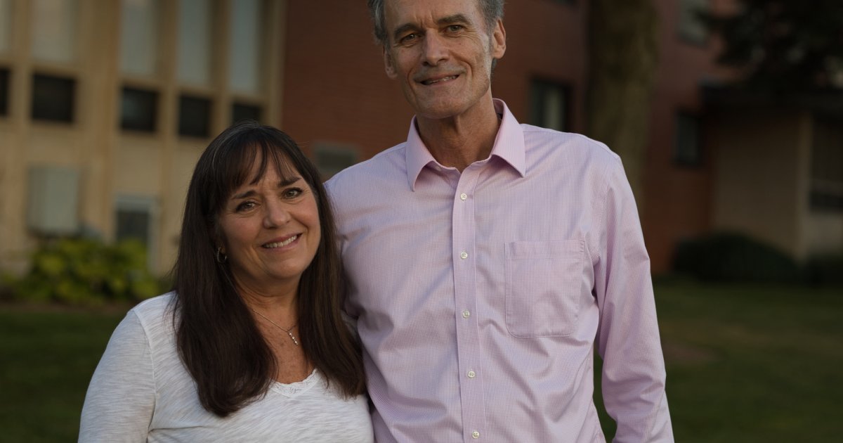 Professor UW fired as chancellor for making vegan-themed porn with wife ...